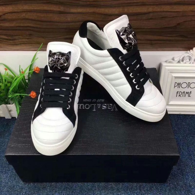 SHOE